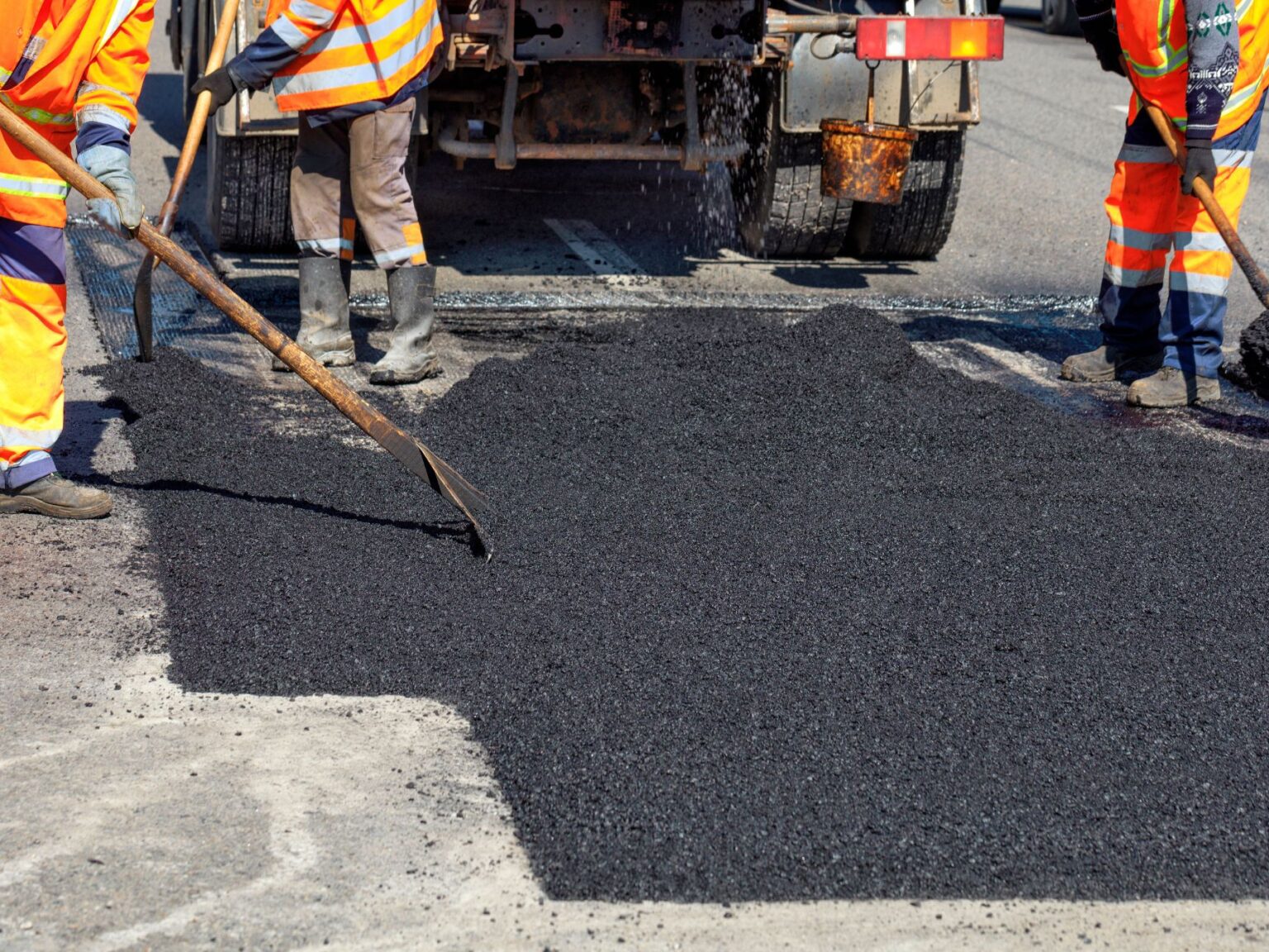 Asphalt Patching and Repair Services - ACPLM